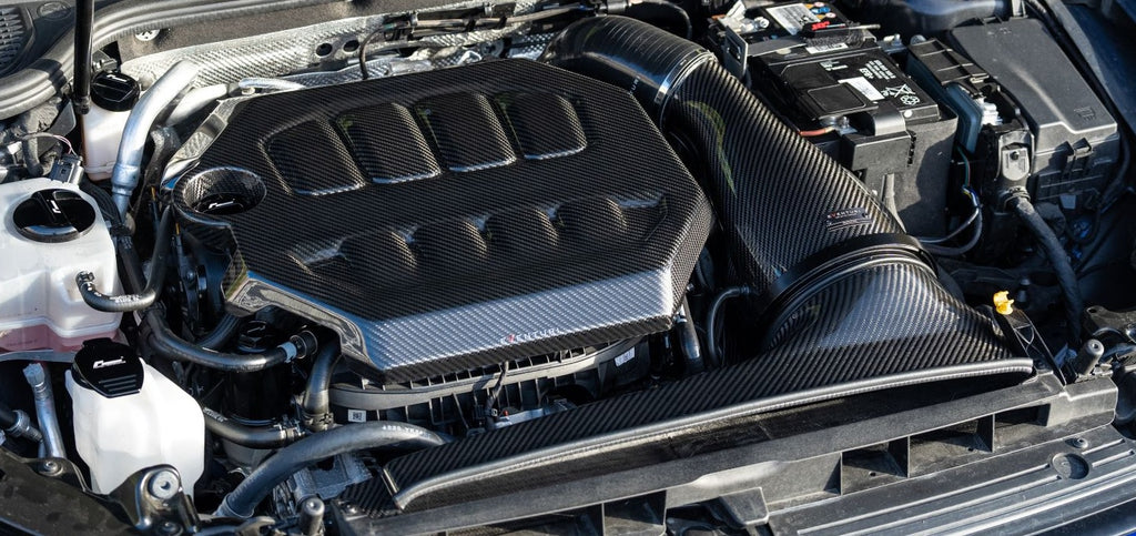 New Release: Eventuri VW MK8 Golf Black Carbon Engine Cover