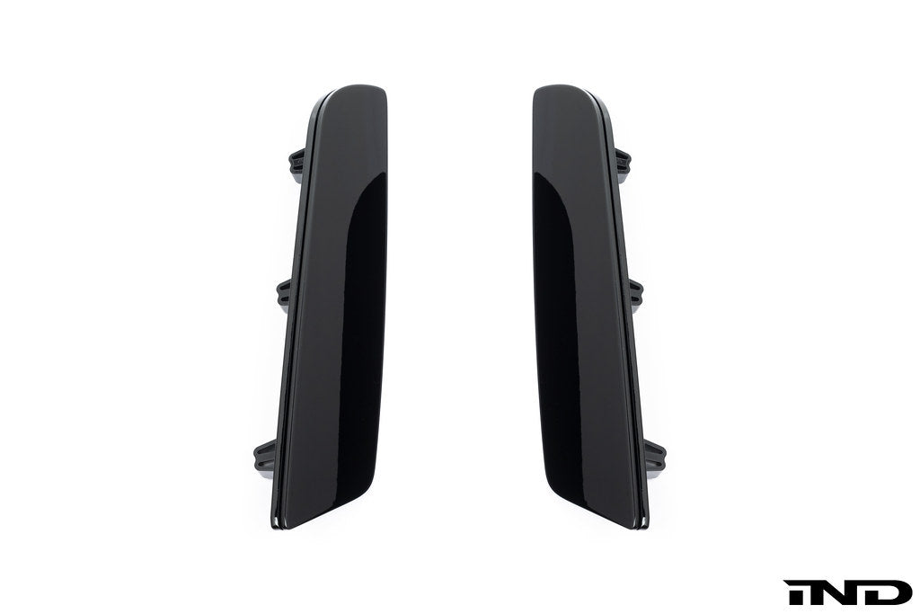 iND U11 X1 M35i Painted Rear Reflector Set - Gloss Black - iND Distribution