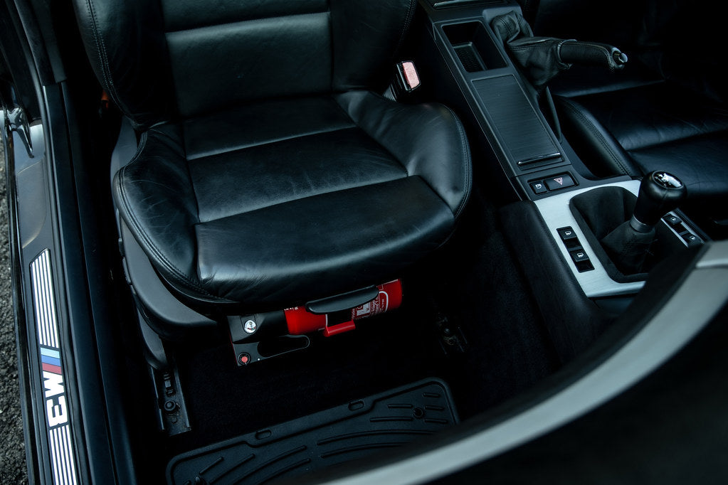 OEMExtinguishers E46 / E85 / E53 OEM Fire Extinguisher Kit