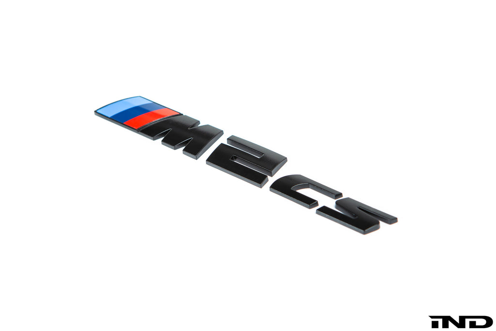 iND f87 m2 painted trunk emblem - iND Distribution